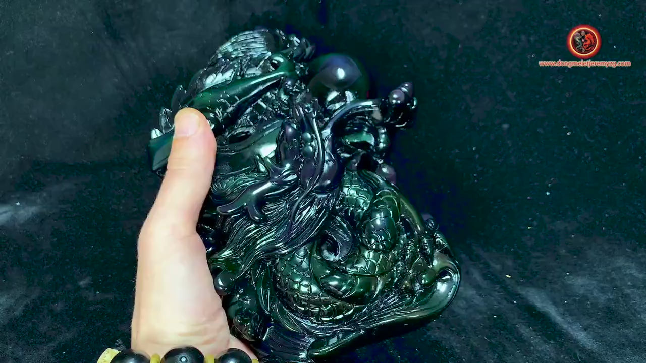 Sculptures En Obsidienne