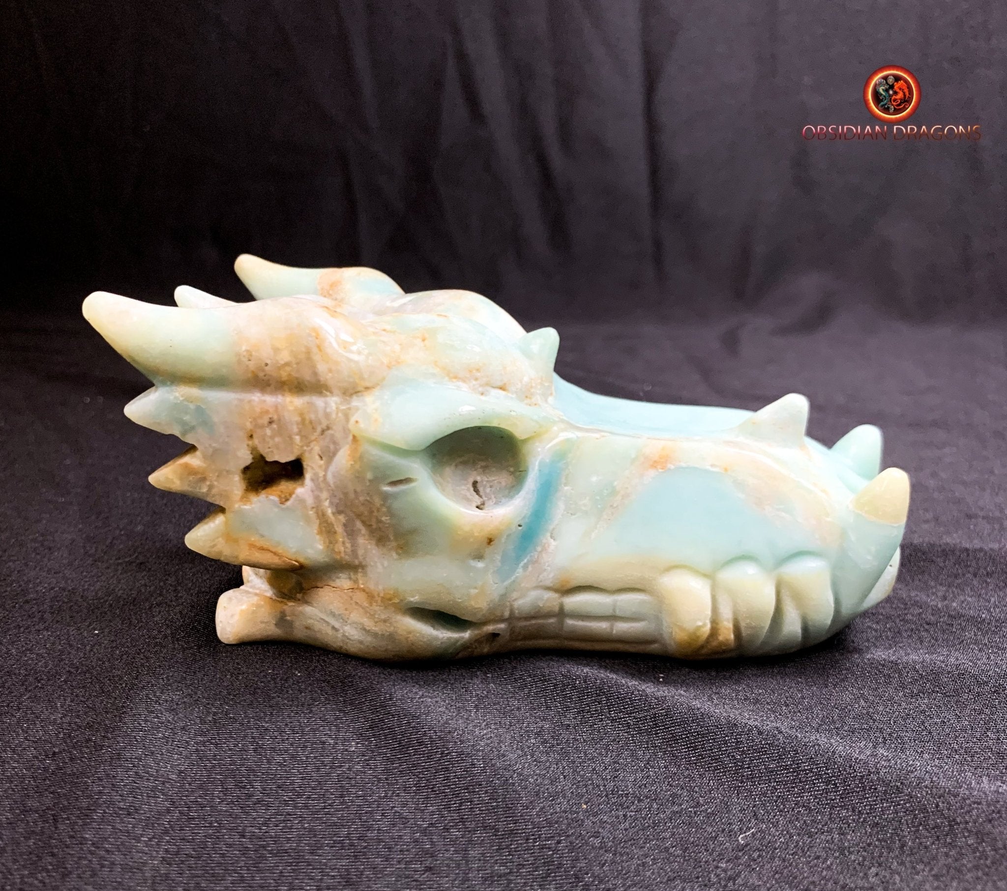 crâne de dragon- artisanal- amazonite- unique – obsidian dragons